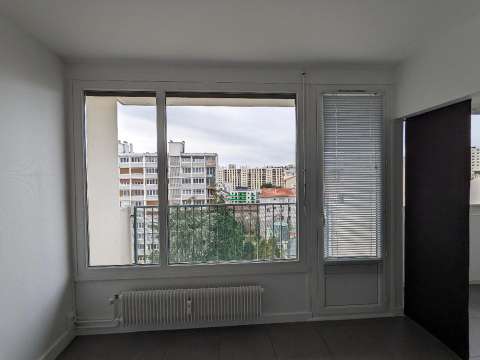 Location Appartement 4 pièces à Saint-Étienne (42000) : à louer 4 ...