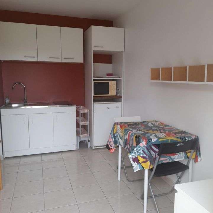Location Appartement T1 à Val-d'Oust (56460) : à louer T1 / 18m² Val-d'Oust