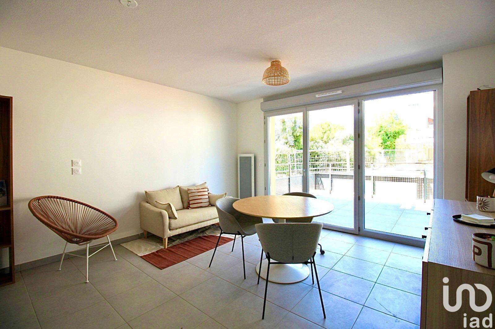 Vente Appartement 2 pièces à Vitrolles (13127) : à vendre 2 pièces ...