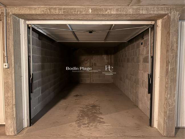 Vente Garage et parking à Saint-Brevin-les-Pins (44250) : à vendre ...
