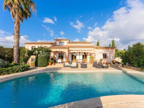 Maison avec stationnement privatif à vendre à Chateau-gombert