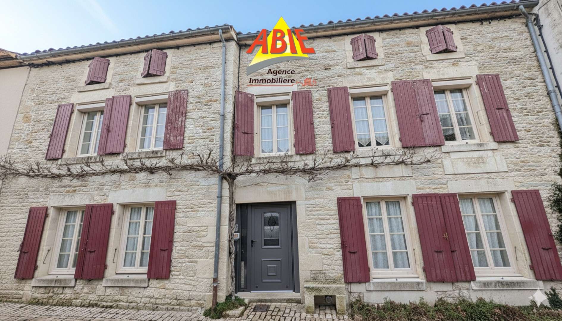 Vente Maison à Coulon (79510) : à vendre / 156m² Coulon