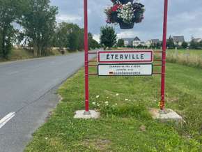 Éterville. Un feu de récoltes à proximité de la zone d’activités