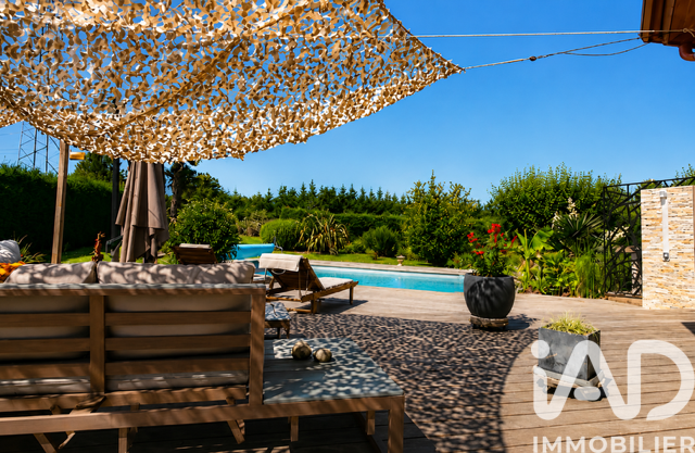 Vente Maison Piscine à Lacourt-Saint-Pierre (82290) : à vendre Piscine ...