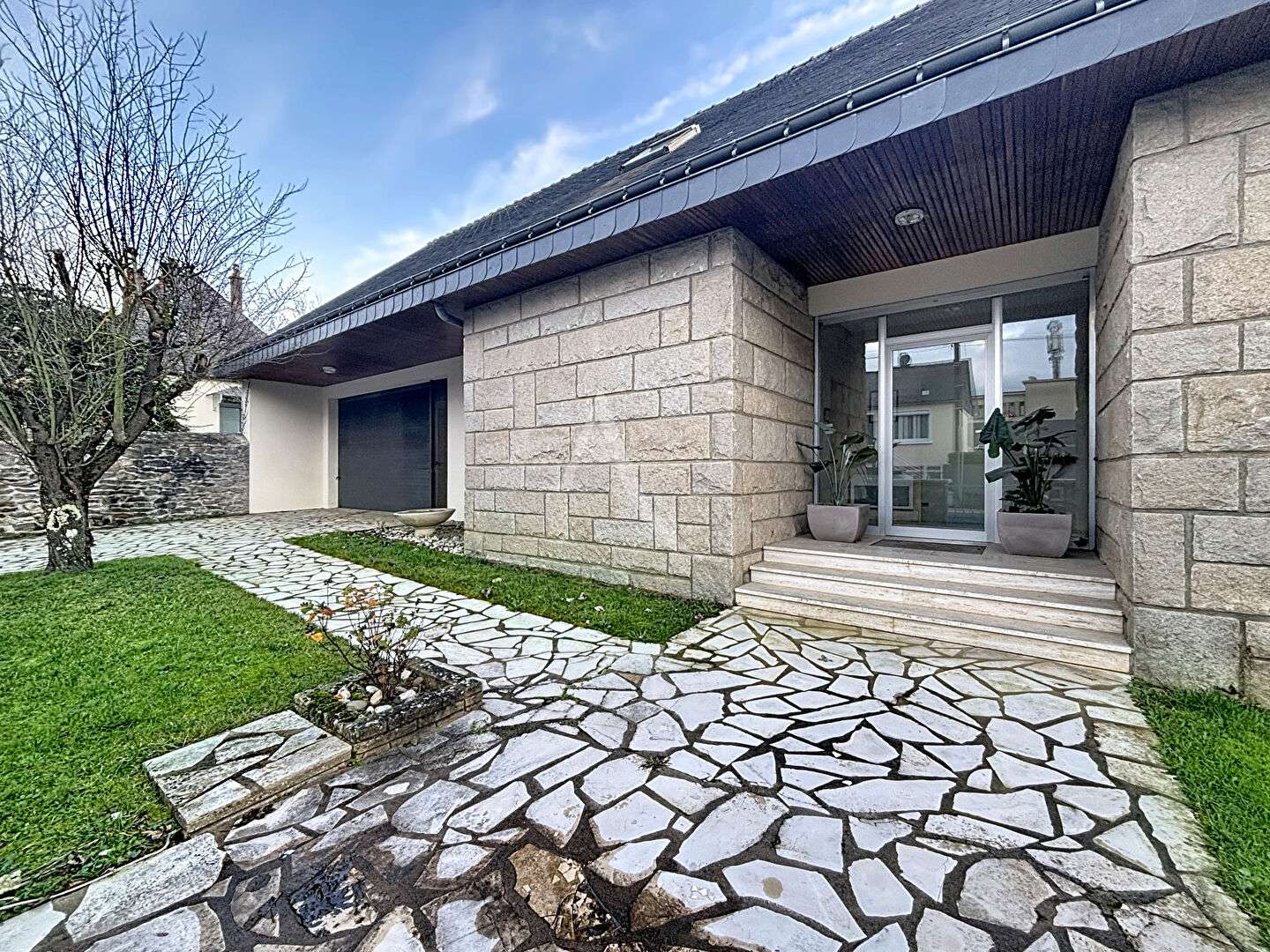 Vente Maison Viager à Laval Centre-Ville Préfecture (53000) : à vendre ...