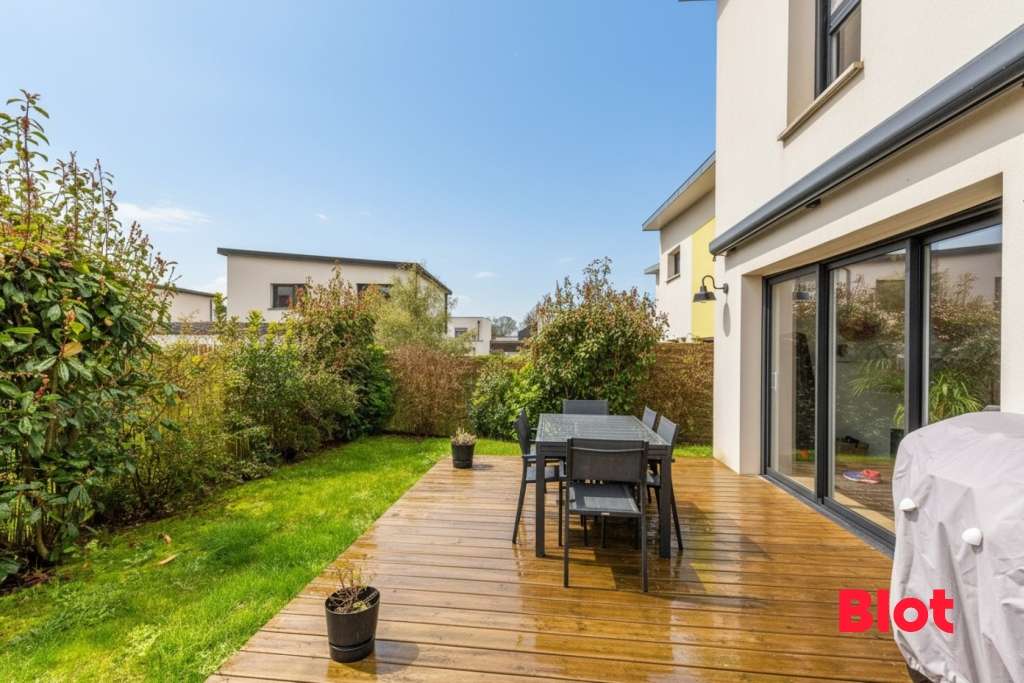 Vente Maison au Rheu (35650) : à vendre / 104m² Le Rheu