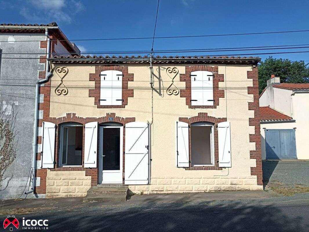 Vente Maison aux Pineaux (85320) : à vendre / 80m² Les Pineaux