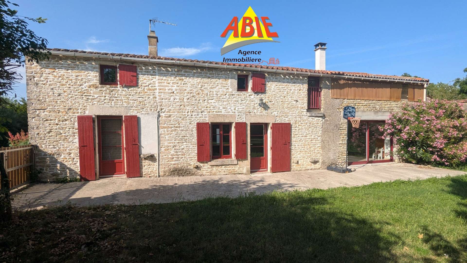 Vente Maison à Maillé (85420) : à vendre / 111m² Maillé