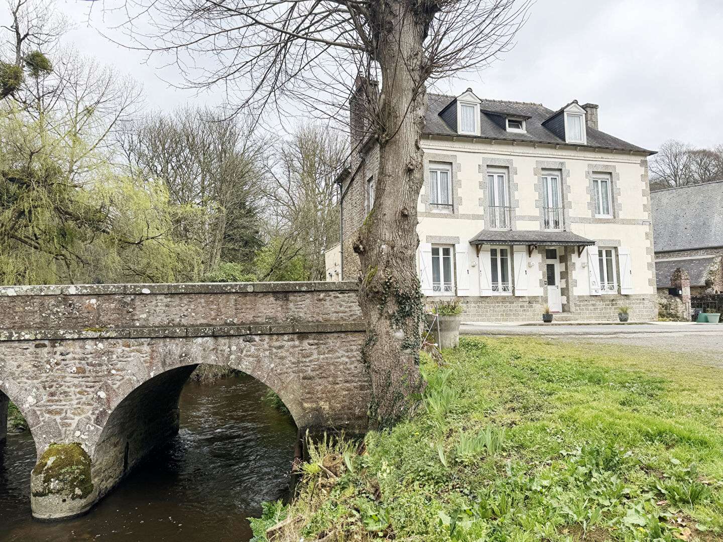 Vente Maison à Plaine-Haute (22800) : à vendre / 245m² Plaine-Haute
