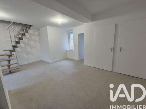 Maison avec Balcon ou Terrasse à vendre à Raucourt-et-Flaba