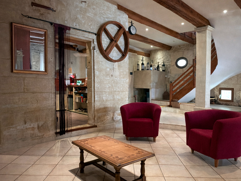 Vente Maison à Saint-Bonnet-du-Gard (30210) : à vendre / 223m² Saint ...