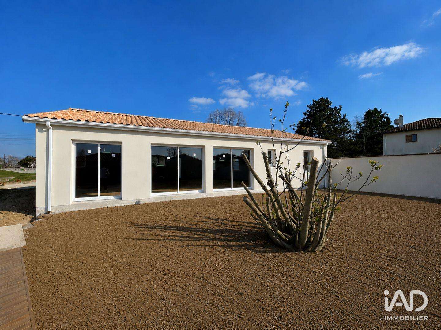 Vente Maison à Saint-Germain-du-Puch (33750) : à vendre / 115m² Saint ...