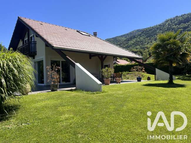 Vente Maison à Saint-Maximin (38530) : à vendre / 150m² Saint-Maximin