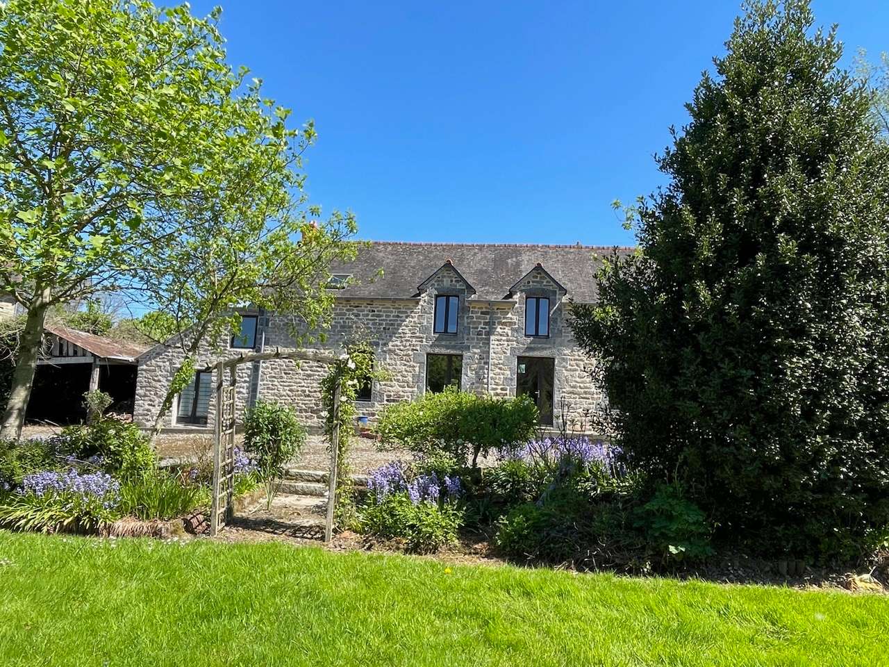 Vente Maison à Saint-Vran (22230) : à vendre / 164m² Saint-Vran