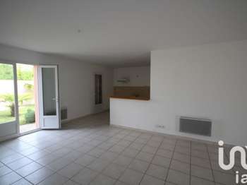 Vente Maison à Tonnay-Charente (17430) : à vendre / 83m² Tonnay-Charente