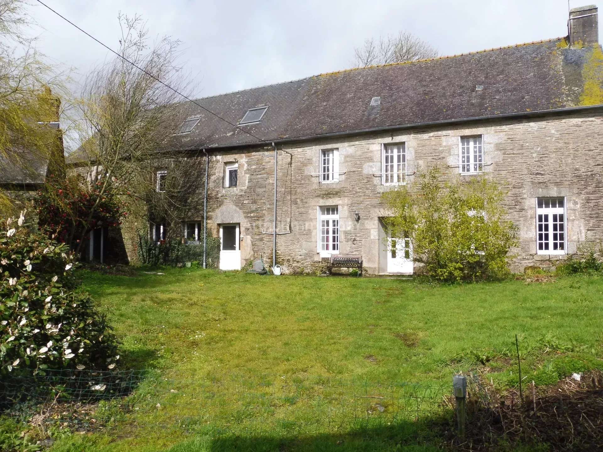 Vente Maison à Uzel (22460) : à vendre / 121m² Uzel