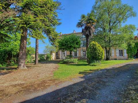 Maison avec Balcon ou Terrasse à vendre à Vinax